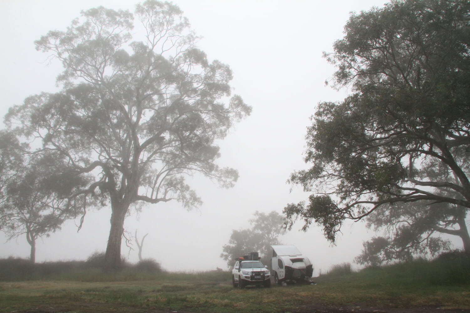 Storms and yabbies at Cockatoo Lake - Living life by camping full-time ...